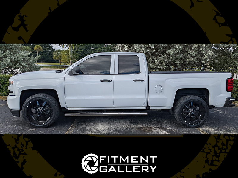 2018 Chevrolet Silverado 1500 - 22x10 Moto Metal Wheels 285/45R22 ...