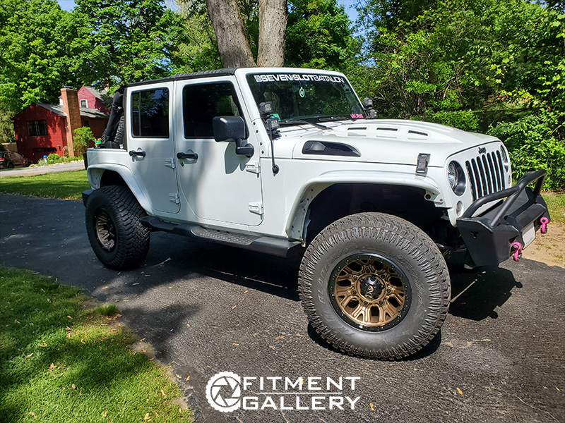 2018 Jeep Wrangler JK - 17x9 Fuel Offroad Wheels LT35x12.50R17 Atturo Tires