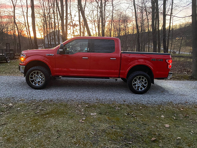 2020 Ford F-150 - 20x10 Vision Wheels 305/55R20 AMP Tires