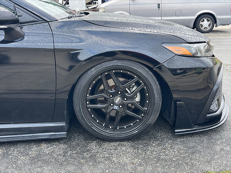 2021 Toyota Camry - 19x8.5 ESR Wheels 235/35ZR19 Advanta Tires