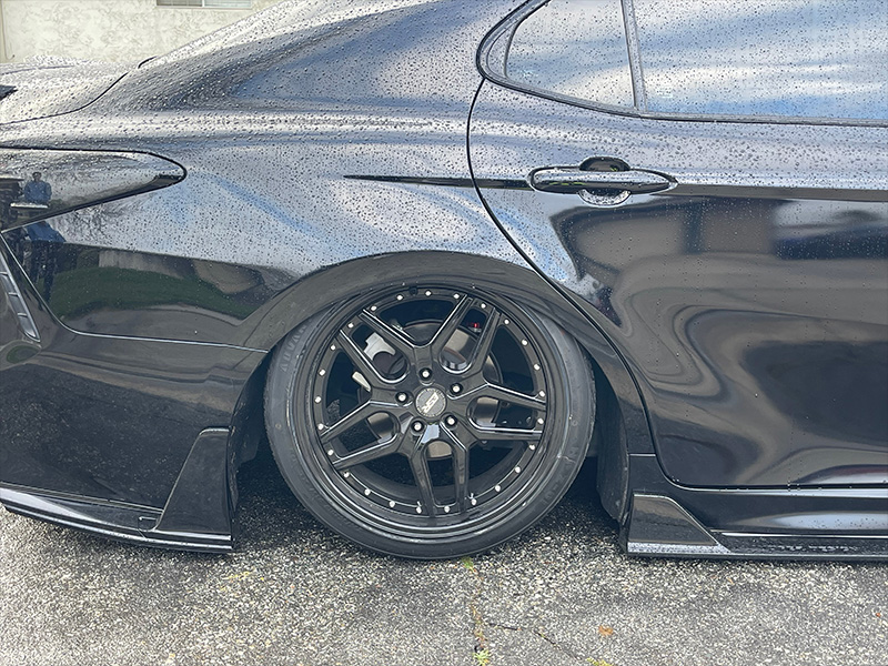 2021 Toyota Camry - 19x8.5 ESR Wheels 235/35ZR19 Advanta Tires