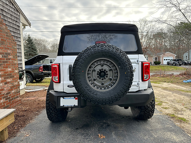 2022 Ford Bronco - 17x9.5 Black Rhino Wheels 35x12.50R17 Kenda Tires