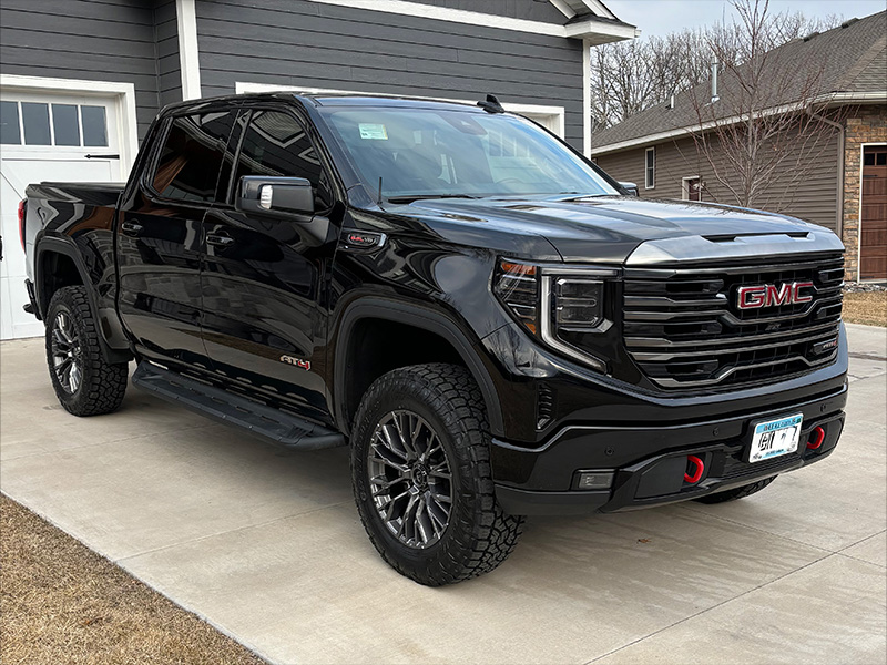 2022 GMC Sierra 1500 - 20x9 Fuel Offroad Wheels LT35x11.50R20 Toyo Tires