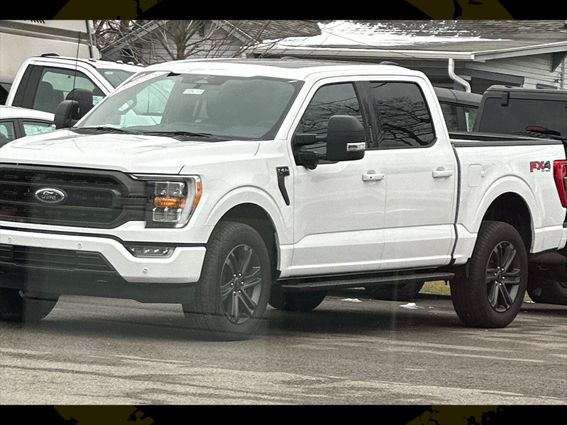 2023 Ford F-150 - 20x10 Fuel Offroad Wheels LT33x12.50R20 Venom Power Tires