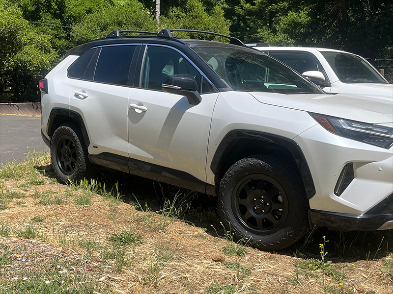 2023 Toyota RAV4 - 17x7.5 Method Race Wheels 245/65R17 Nitto Tires