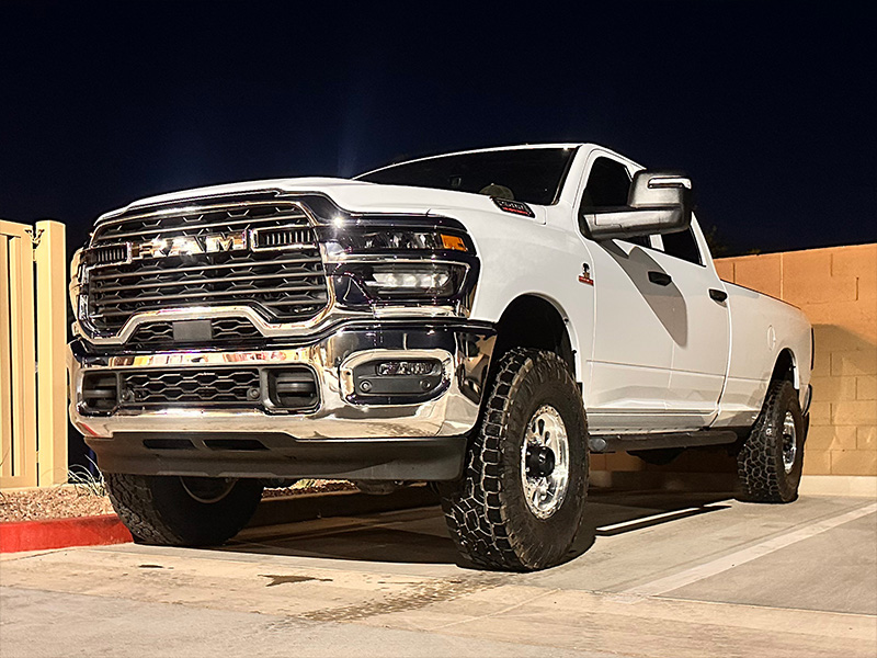 2024 Ram 2500 - 17x8.5 Method Race Wheels LT37x12.50R17 Toyo Tires