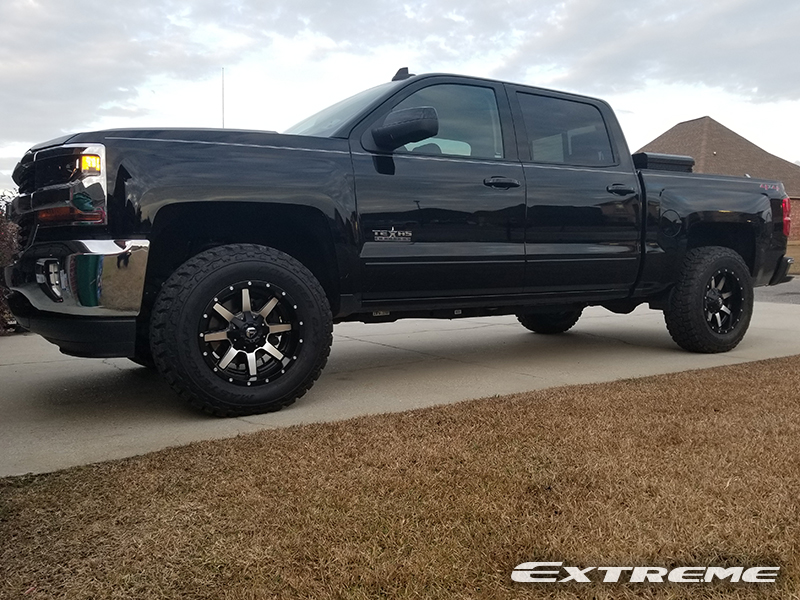 2018 Chevrolet Silverado 1500 - 18x9 Fuel Offroad Wheels 275/70R18 ...